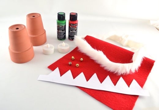 DIY Elf and Santa Hat Decorating Ideas (DIY Christmas Candle Holders)