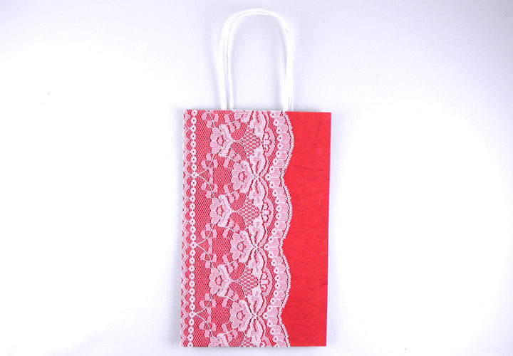 Beautiful DIY Valentine's Day Gift Bag Ideas (Quick and Easy)