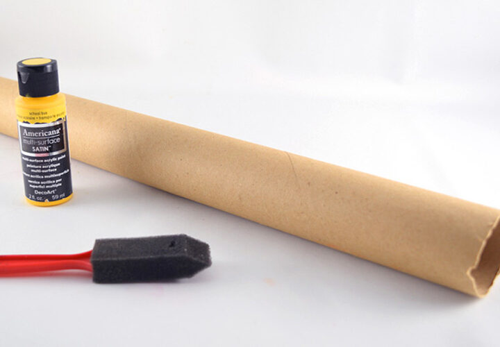 Insanely Cute DIY Giant Pencil Prop For Under $3 (Free Printable Pattern)