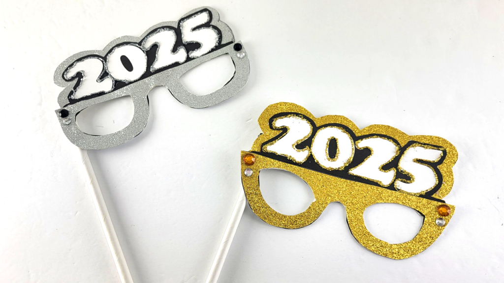Amazing DIY 2023 New Year's Glasses (Free Printable Pattern)